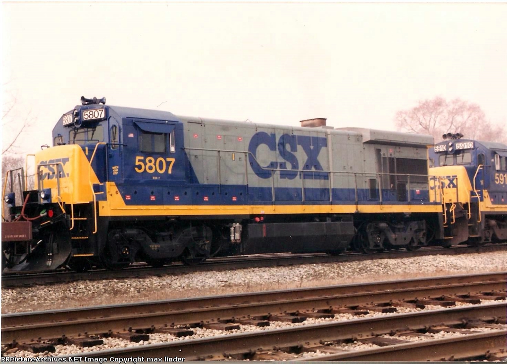 CSX 5807